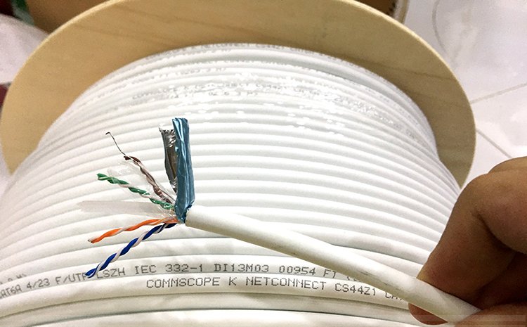 Cáp mạng Commscope CAT6A FTP 884024508/10 4 pair